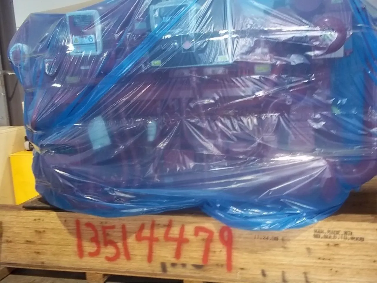 Item# E4409 - Caterpillar 3512B 1950HP, 1800RPM Marine Diesel Engines ...