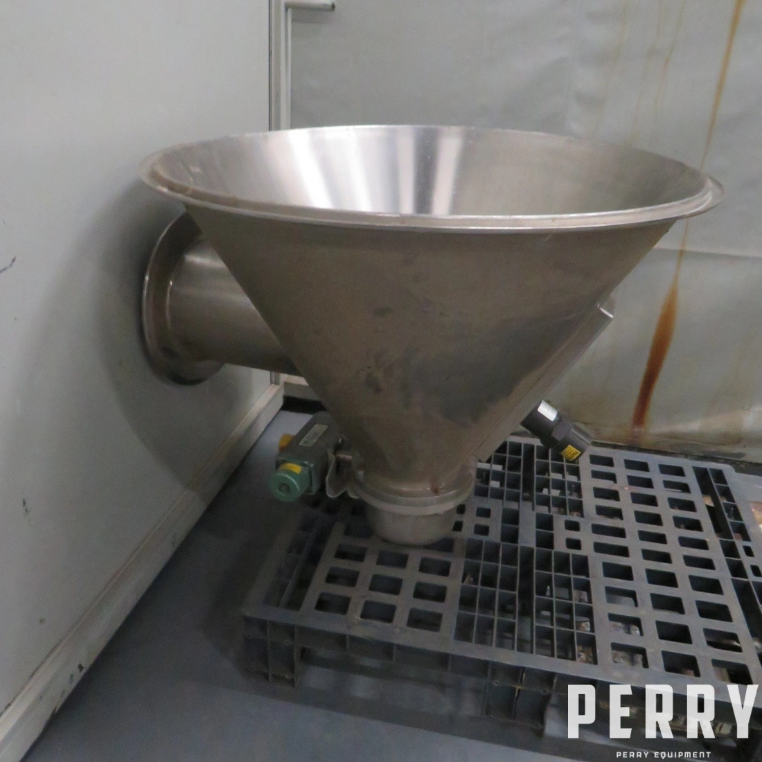 Used 80 Litre Bin B0022-01 | Perry Equipment
