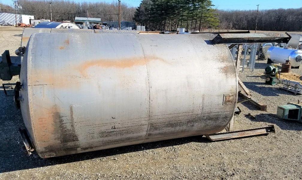 Used 10000 Gallon Stainless Steel Mixing Tank. Dish Bottom For Sale ...