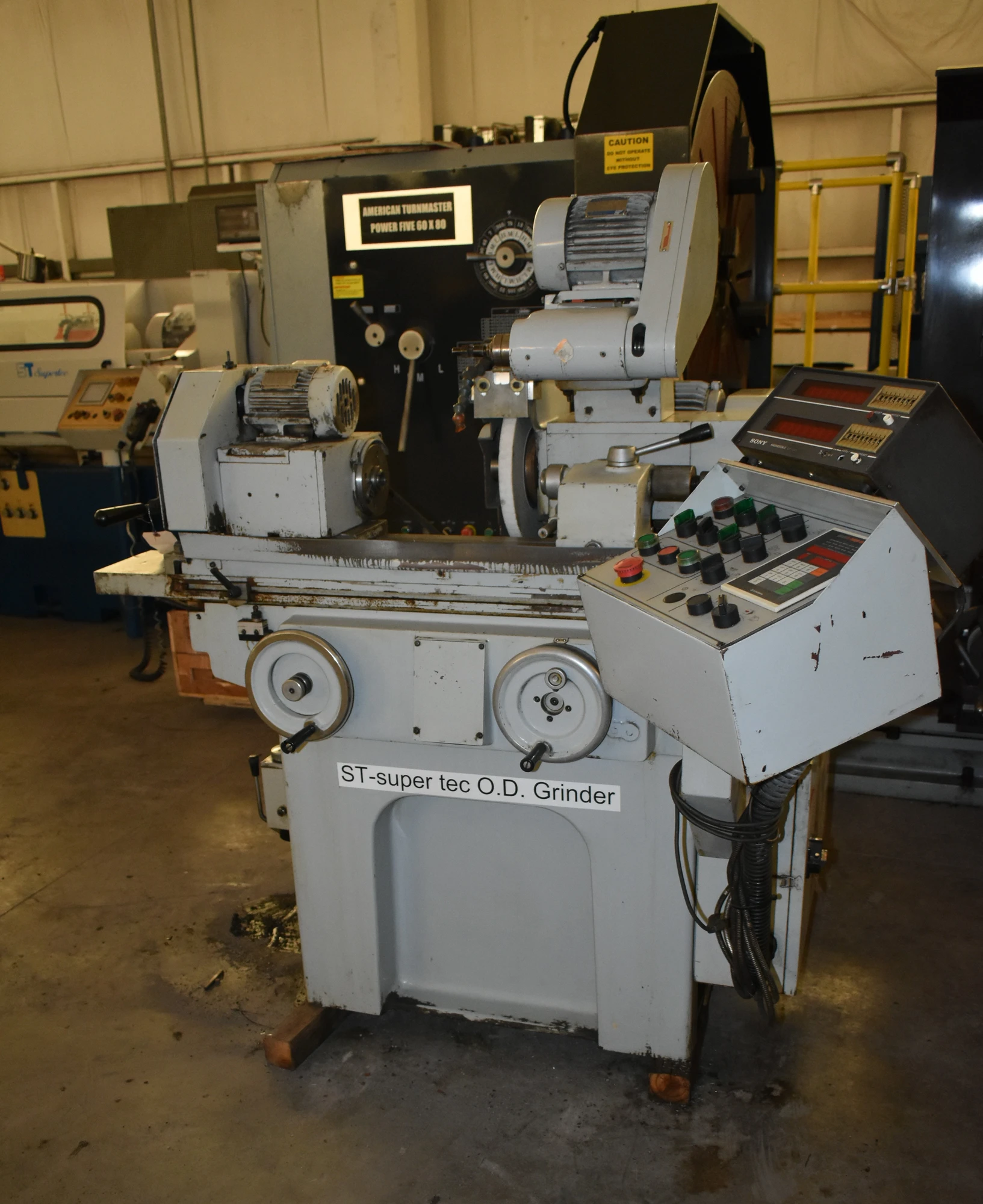 Used SUPERTEC G10P-40C Cylindrical Grinders (OD, O.D., Plain, Universal ...