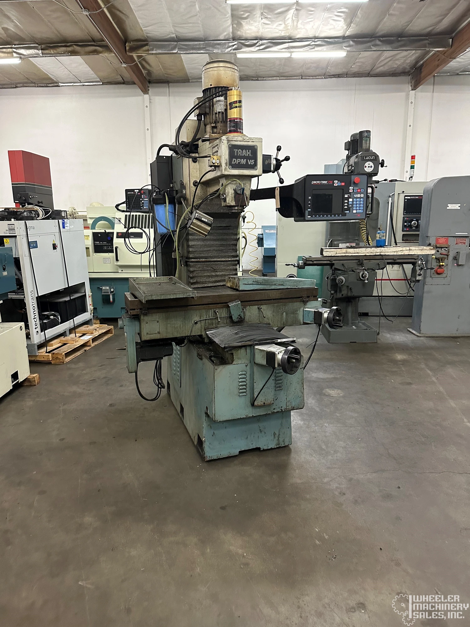 Used 2002 SOUTHWESTERN TRAX DPM-V5 MILLING MACHINES, VERTICAL, BED, CNC ...
