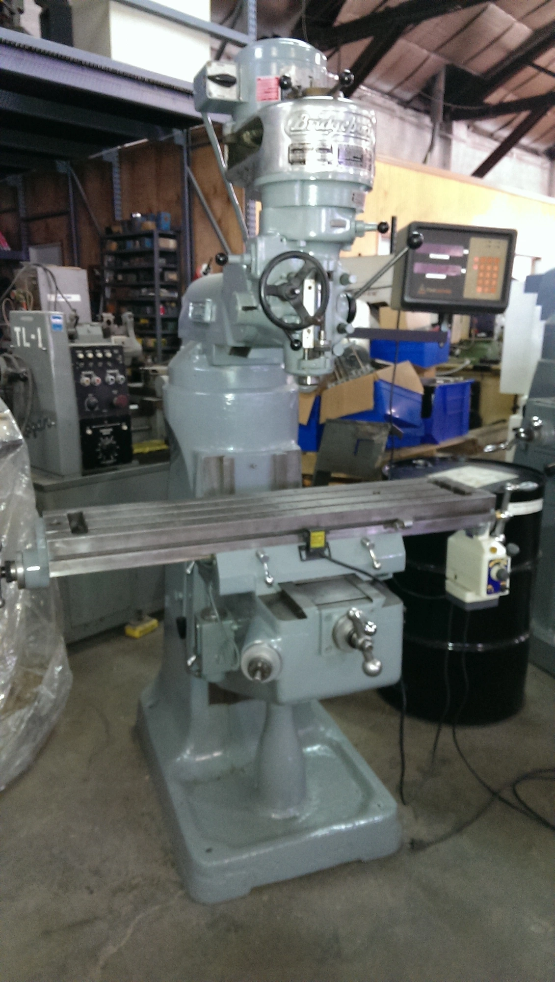 Used BRIDGEPORT Mills, Vertical 2700 | Cleveland Machinery Sales, Inc.