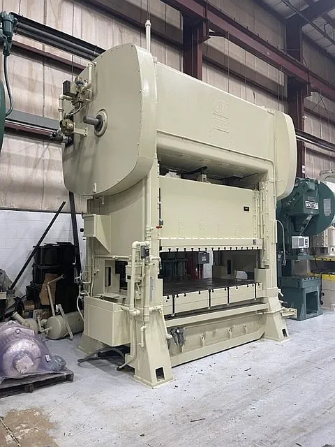 Is it better to buy new or used when it comes to straight side ...