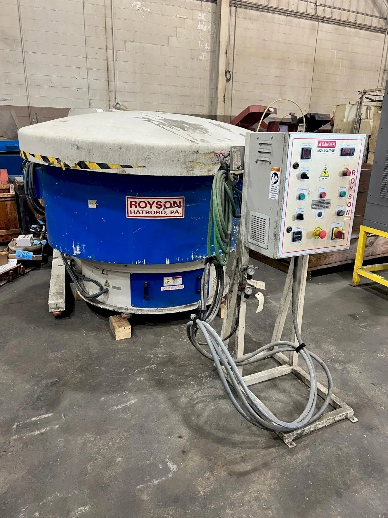 Used ROYSON 15-CTV-IS Deburring Machines 11018 | Westbrook Engineering
