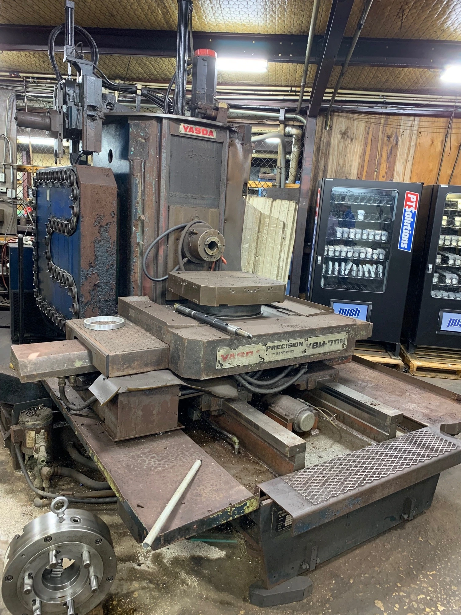 Used 1981 YASDA YBM-70N CNC Horizontal Machining Center 9108 ...