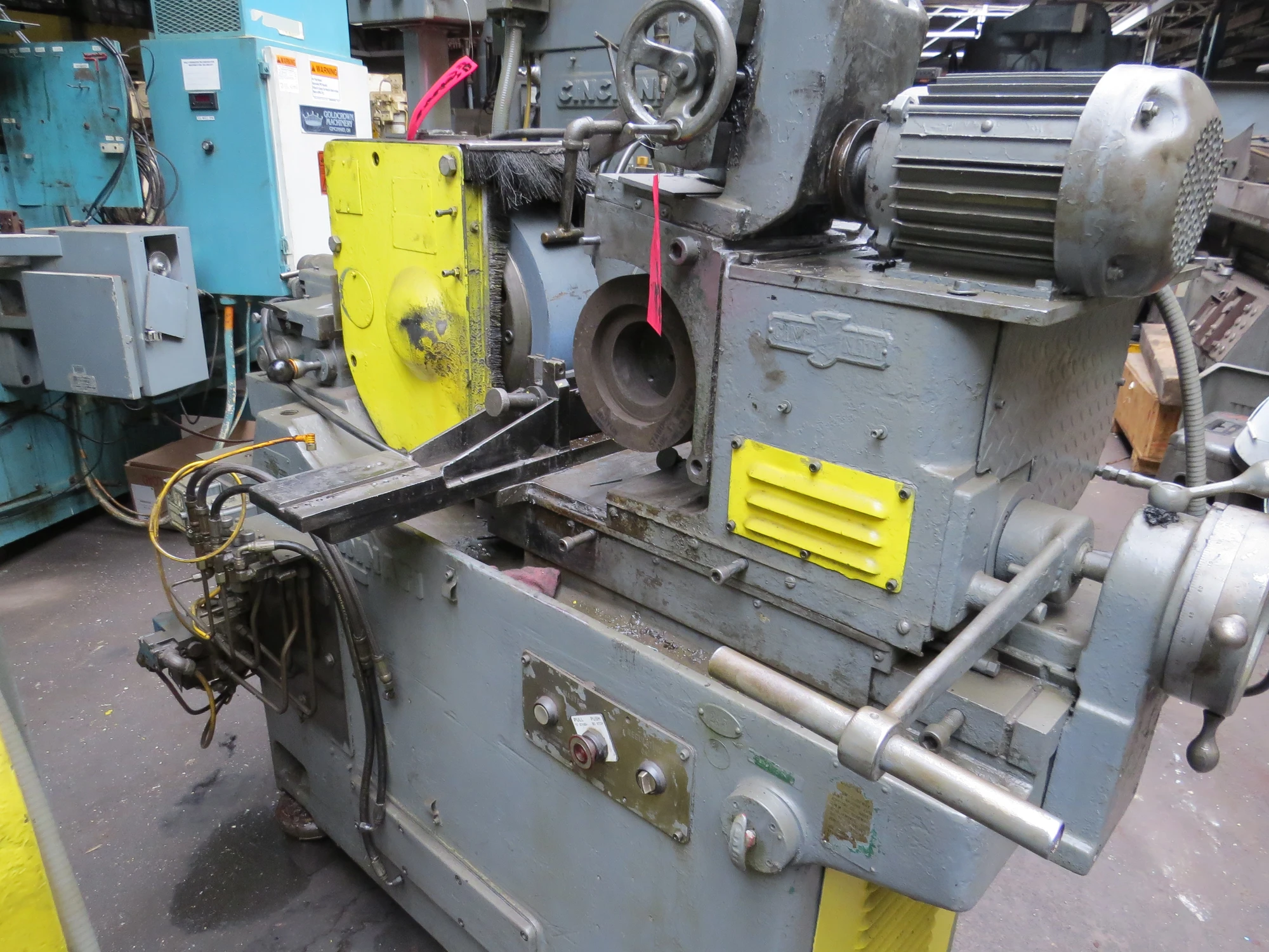 Used 1962 CINCINNATI #107-4 GRINDERS, CENTERLESS 8783 | GCH Machinery