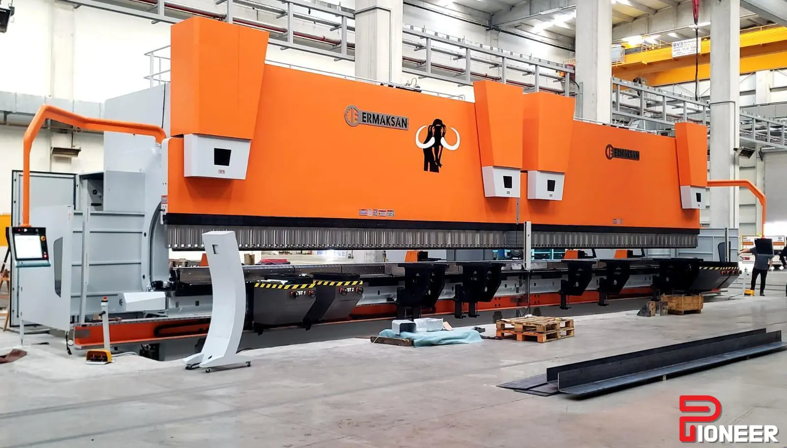 New ERMAKSAN SPEED-BEND 26' x 1100 US Tons TANDEM Press Brakes ...