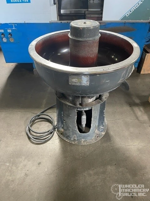 Used SWECO FM-1.2C VIBRATORY FINISHERS 6865 | Wheeler Machinery Sales
