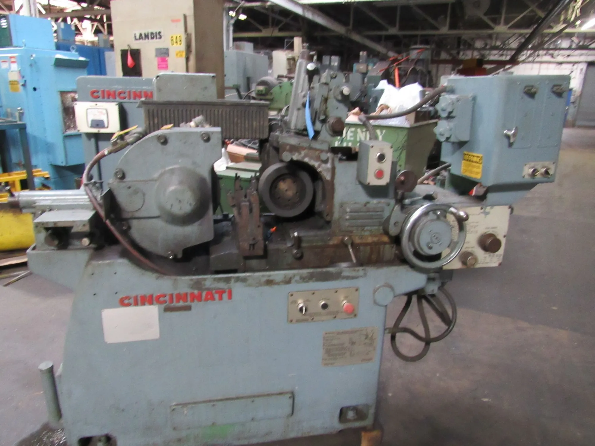 Used CINCINNATI #107-4 GRINDERS, CENTERLESS 8576 | GCH Machinery