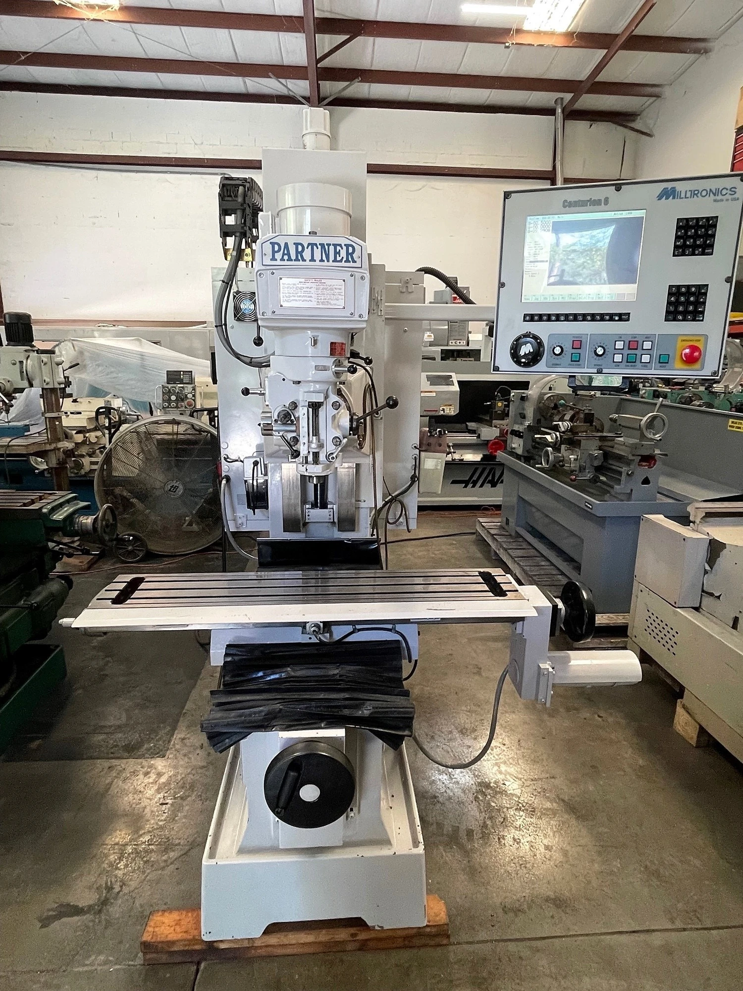 Used MILLTRONICS MB18 CNC Vertical Mills 5938 | GMT