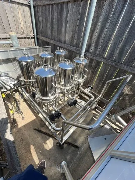 Filtration Skid with 6 Hans Pederson Stainless Steel Filter Housings ...