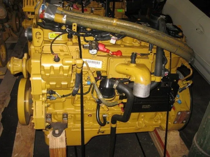 Item# E4276 - Caterpillar C7 Industrial 188HP, 1800RPM Diesel Engine (2 ...