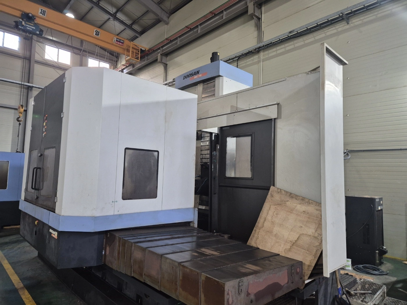Used 2013 DOOSAN DBC 110 Boring Mills Horizontal Table Type 9825 | USED ...