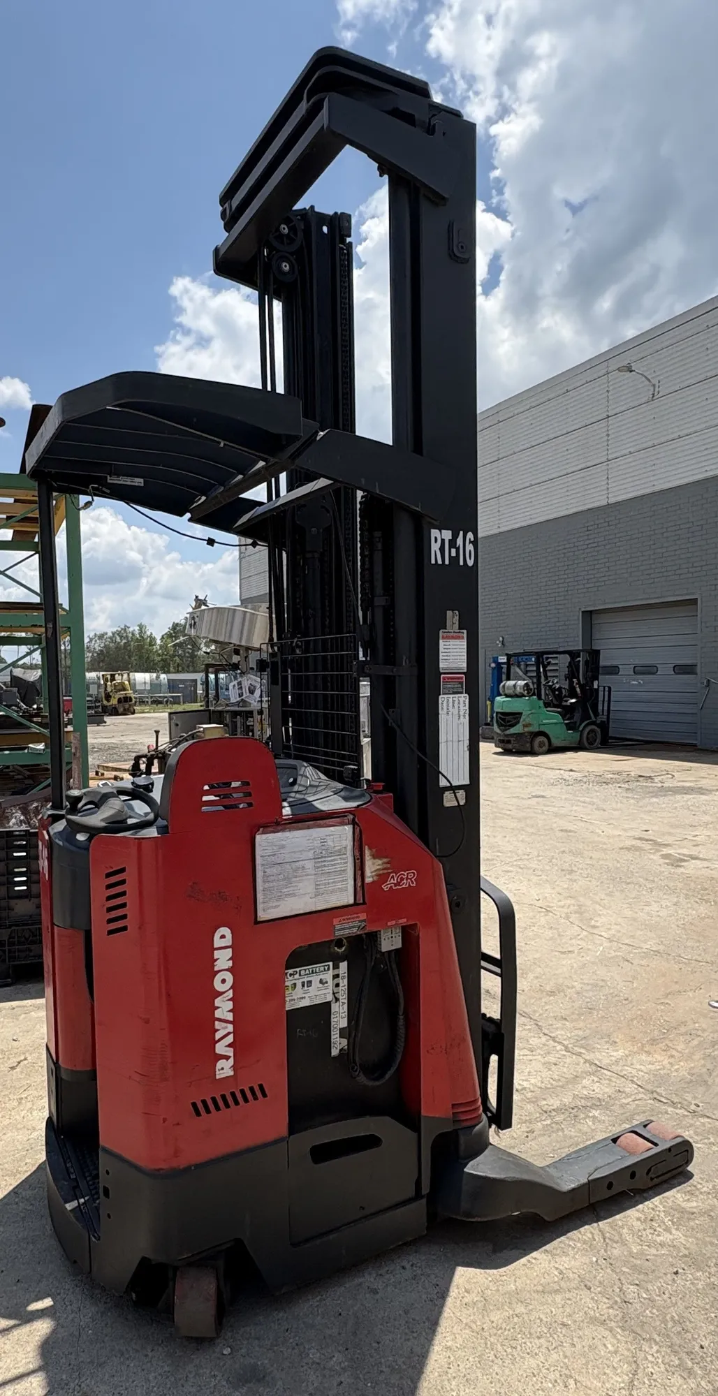Used Raymond 740 R35TT Material Handling BC3605-3100R | ESS Industrial ...