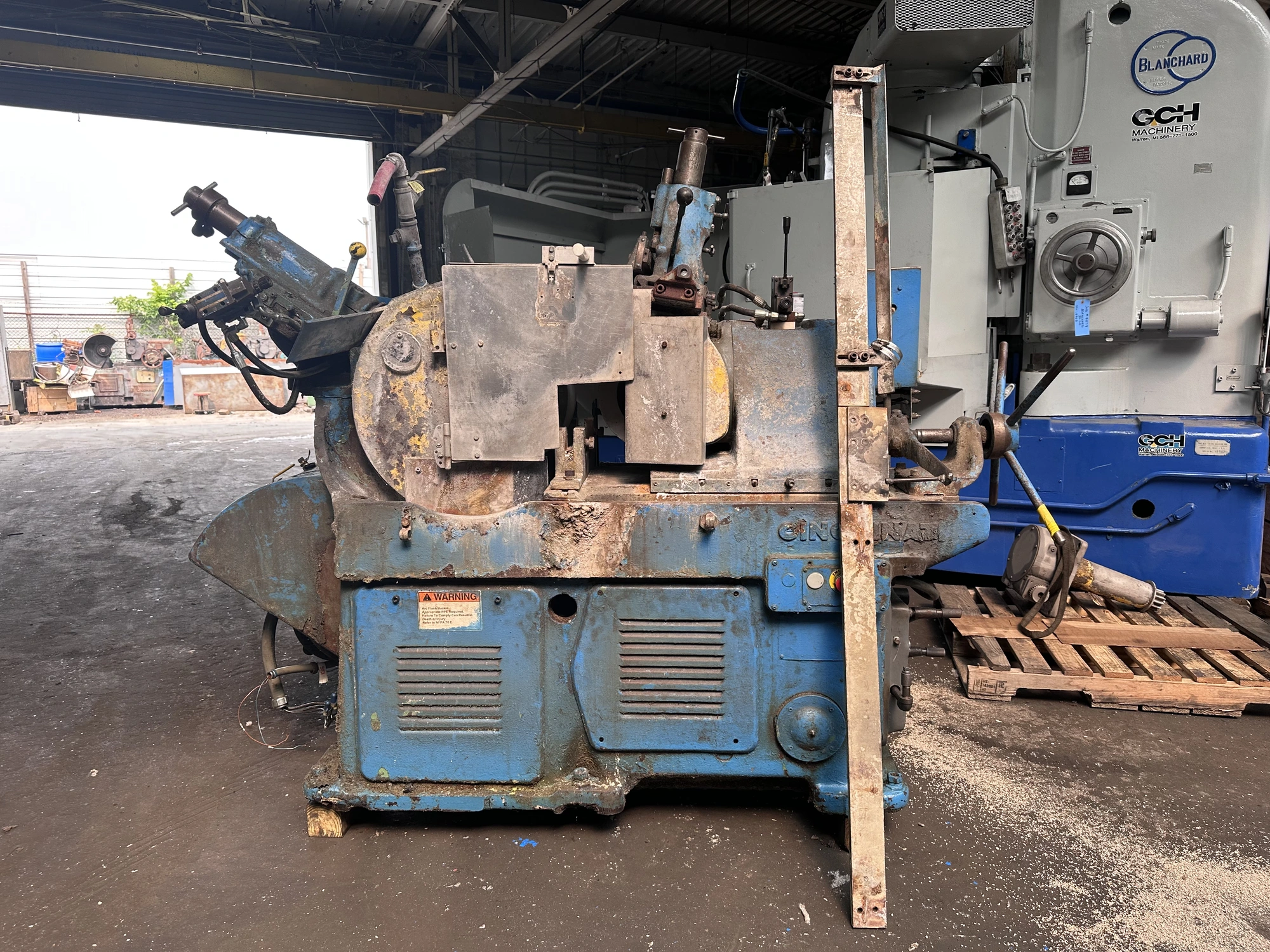 Used CINCINNATI #2 EA GRINDERS, CENTERLESS 8633 | GCH Machinery