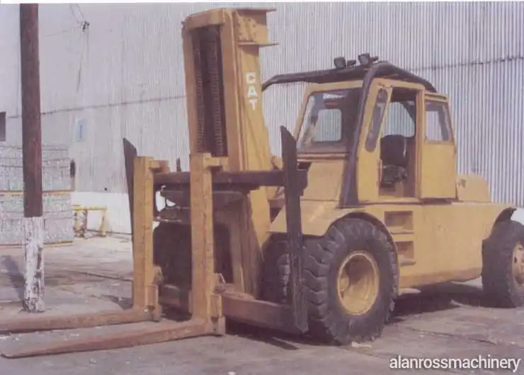52,000lbs Used Caterpiller Forklift Truck | Alan Ross Machinery