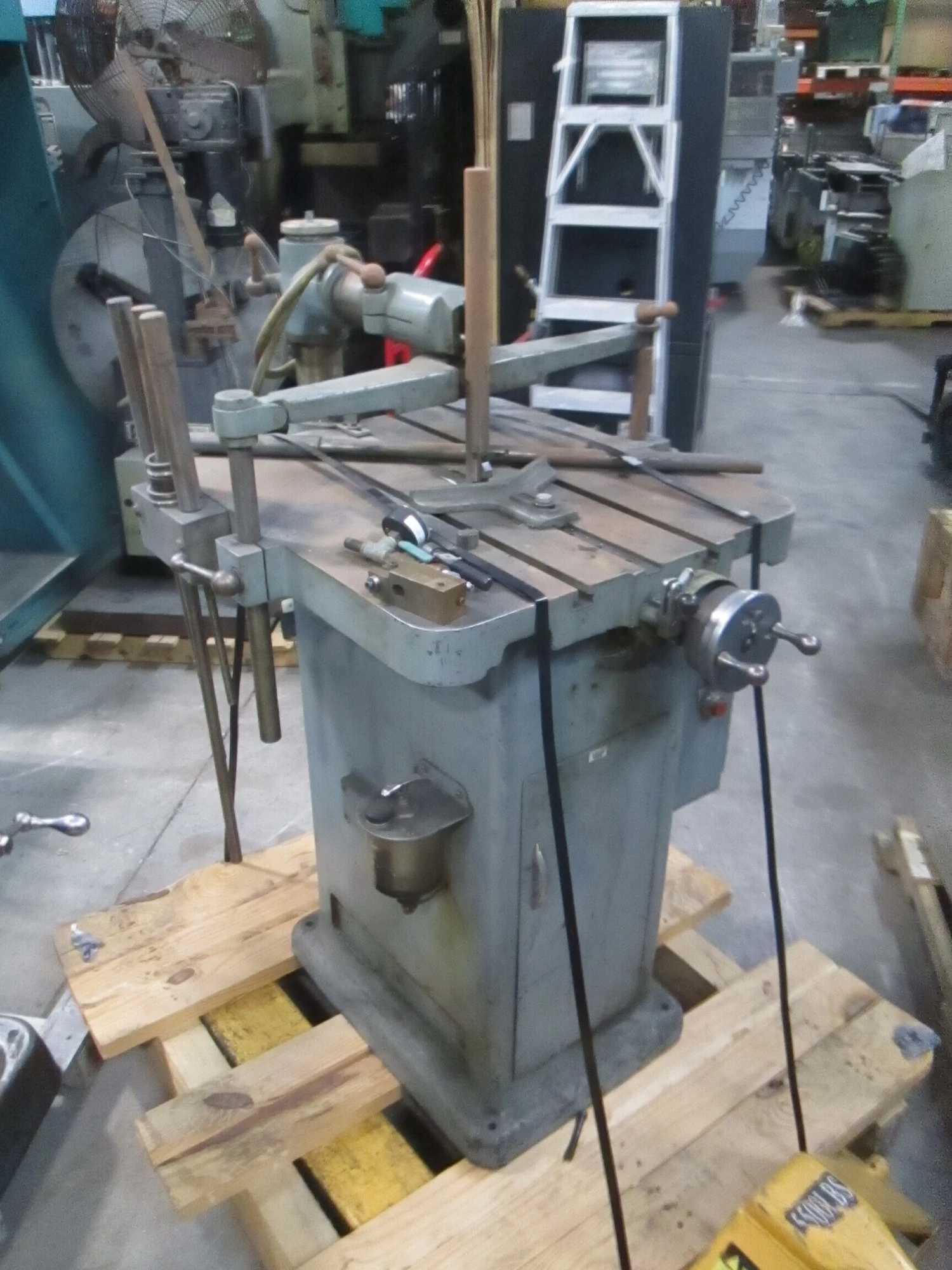 Used D.C. MORRISON 1-1/4" Keyseater 21928 | Global Machine Brokers, LLC