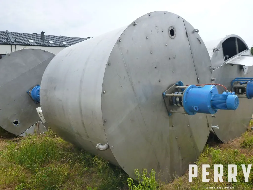 Used ZUGIL 12500 L Stainless Steel Tanks U2421-2 | Perry Equipment