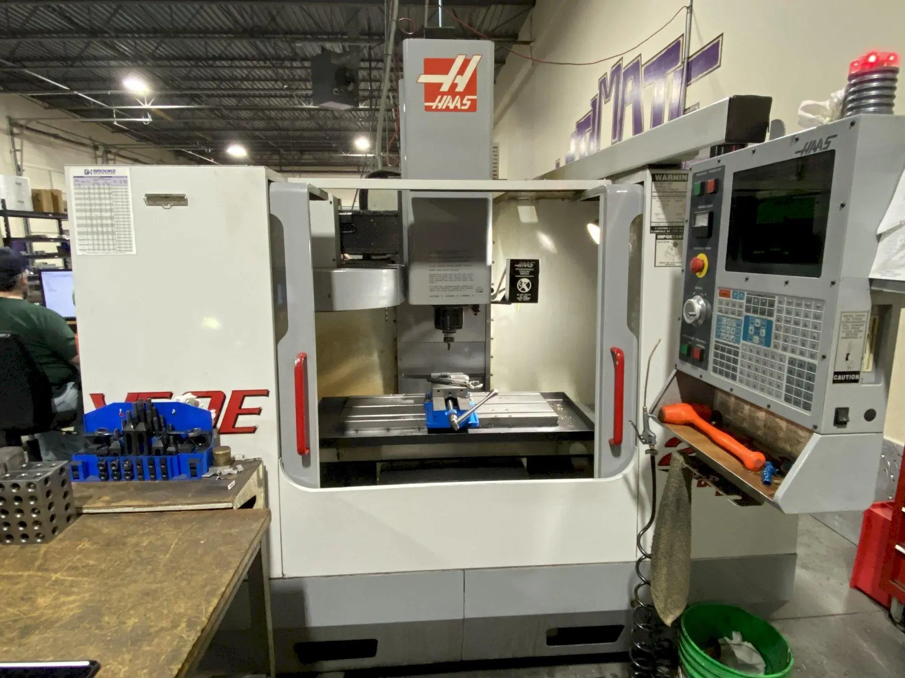 Used 2001 HAAS VF-OE Vertical Machining Centers 9140 | USED CNC